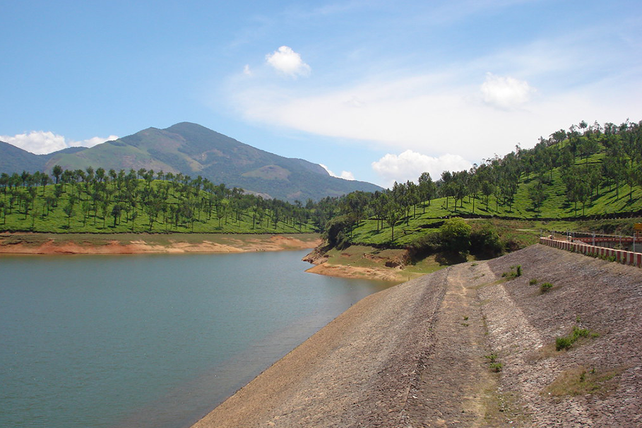 Anayirangal Lake Tour | Alike